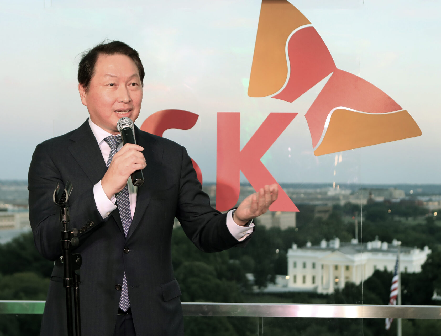 SK Group Chairman Celebrates Growing U.S. Partnerships at SK Night | SK