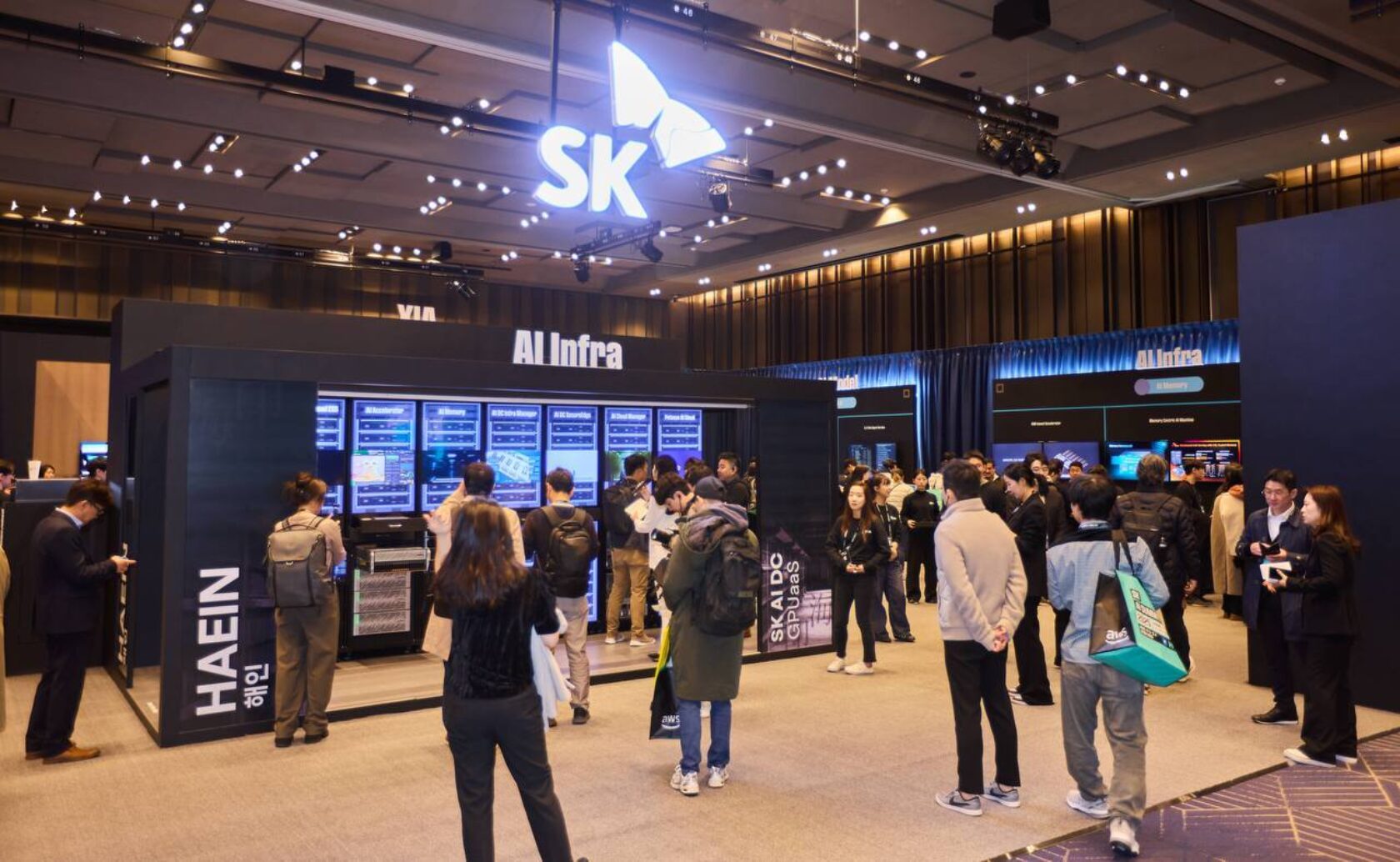 SK Hosts 'SK AI Summit 2025' with Vision to Solve AI Challenges through Memory, Infrastructure ...